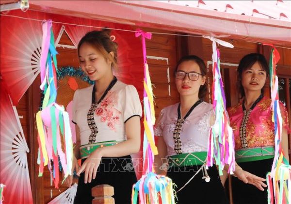 Nét văn hóa độc đáo trong Lễ hội Then Kin Pang